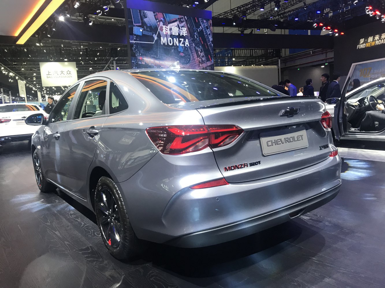 Chevrolet Monza technical specifications and fuel economy